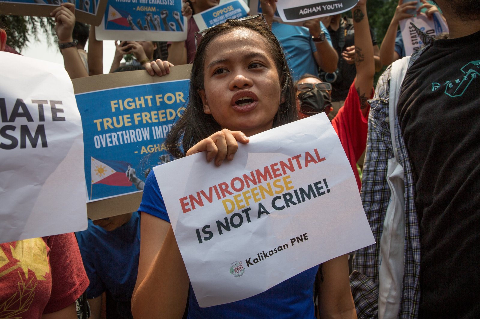 People in, polluters out: Join Global Witness at COP30 | Global Witness