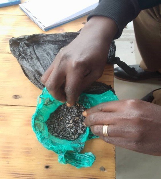 Who buys Rwanda’s conflict coltan? | Global Witness